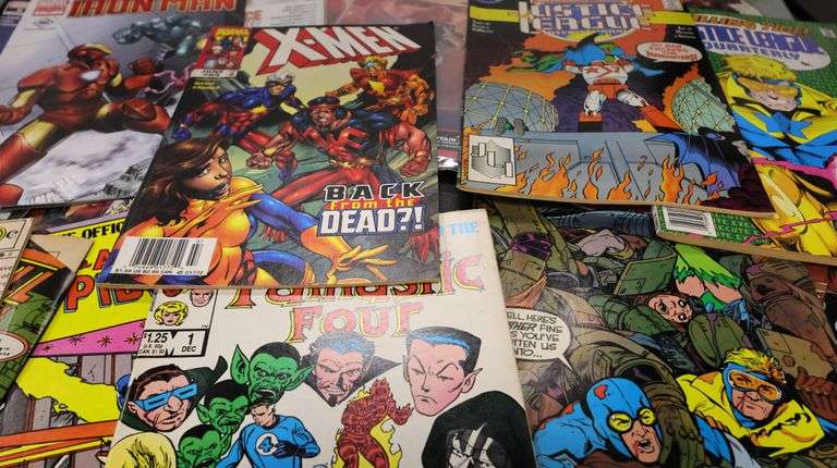 Lot of Vintage & Modern Comic Books - Dixon's Auction at Crumpton