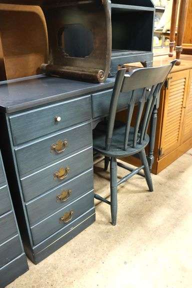 Ethan Allen Blue Farmhouse Desk with Chair - Dixon's Auction at Crumpton