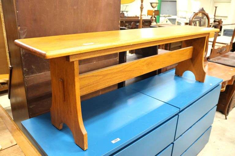 Modern Oak Bench - Dixon's Auction at Crumpton