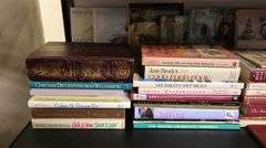 Collection of Cookbooks - Dixon's Auction at Crumpton