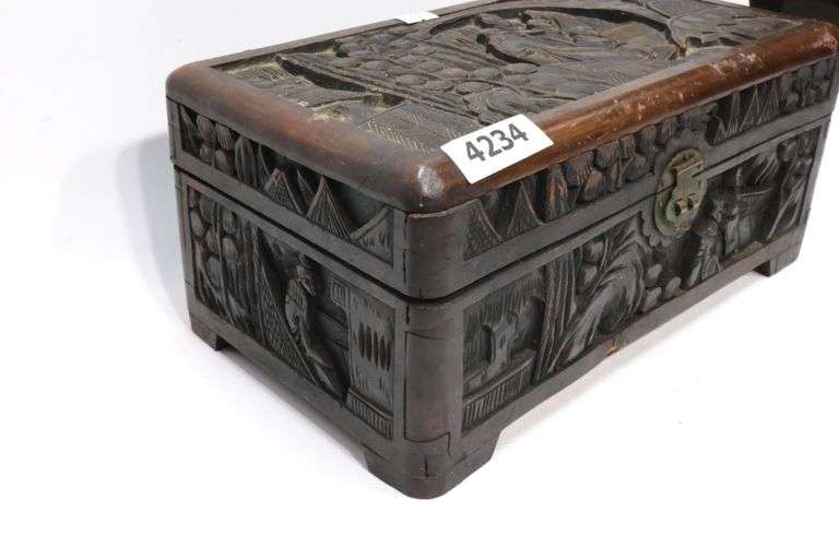 Antique Chinese Carved Wood Box - Dixon's Auction at Crumpton