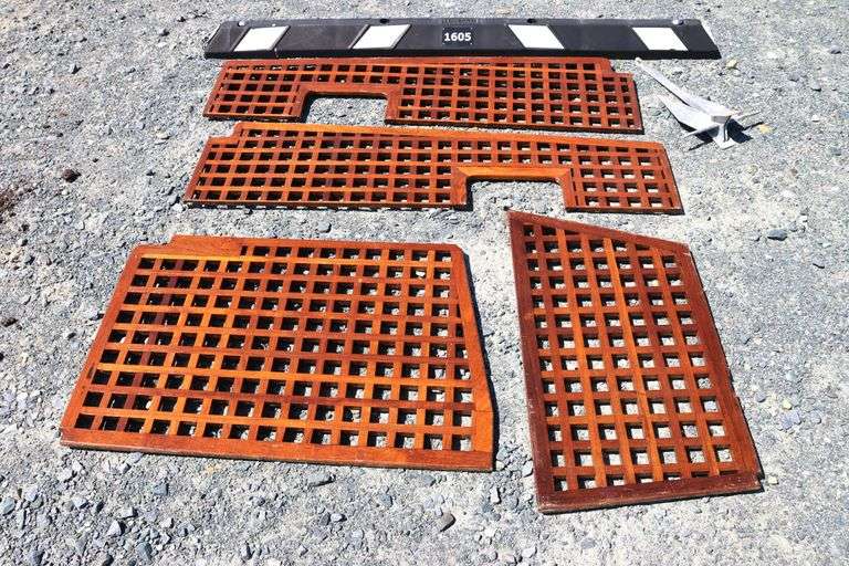 *NO STORAGE* Teak Floor Grates and Anchor - Dixon's Auction at Crumpton