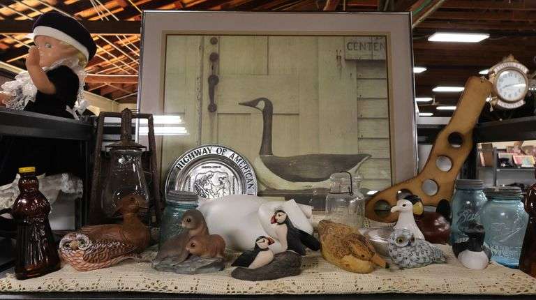 Lot of Owl, Duck & Animal Figurines, Broken Neck Swan, Goose Print ...