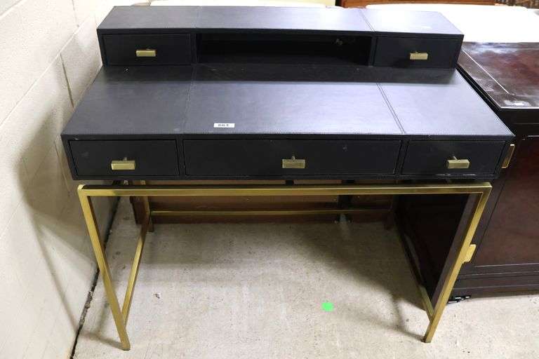MCM Style Desk - Dixon's Auction at Crumpton