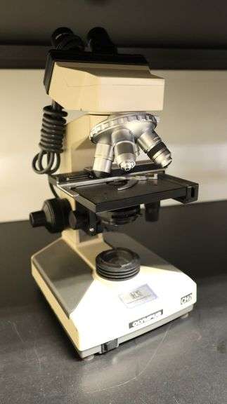 (2) Vintage Olympus Ch-2 Microscopes - Dixon's Auction at Crumpton