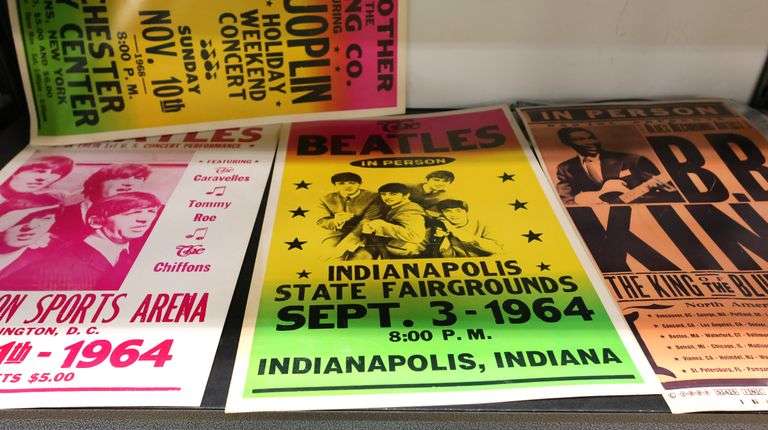 Lot of Vintage Style Posters - Dixon's Auction at Crumpton