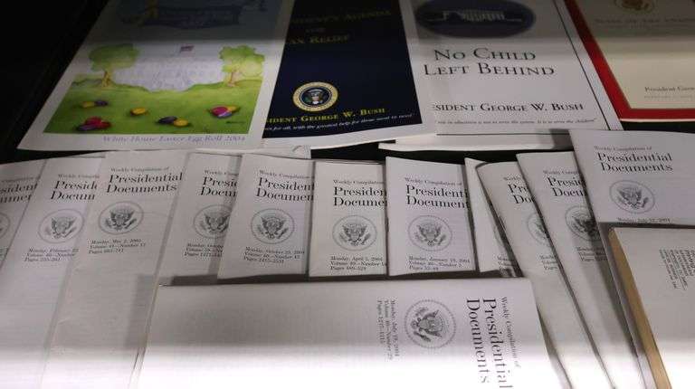 Collection of Presidential Documents & The Federal Register - Dixon's ...