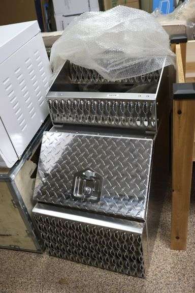 Open Box: Aluminum Truck Box/Steps, [As-Is, Item(s) Appear New But May ...