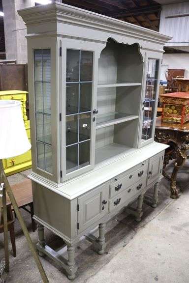 Pennsylvania House Modern Farmhouse Breakfront - Dixon's Auction at ...