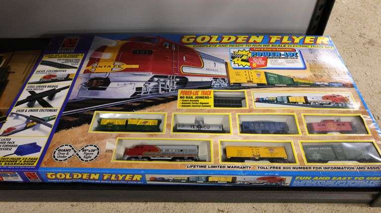 Vintage Model Railroad Golden Flyer Train Set & Supplies - Dixon's ...