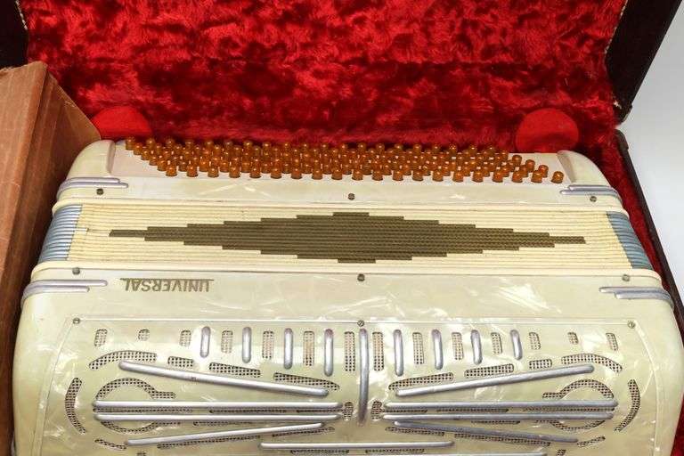Vintage Universal Accordion with Case - Dixon's Auction at Crumpton