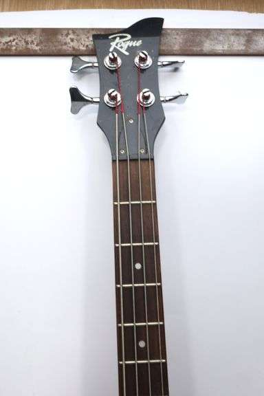 Rogue Electric Guitar - Dixon's Auction at Crumpton