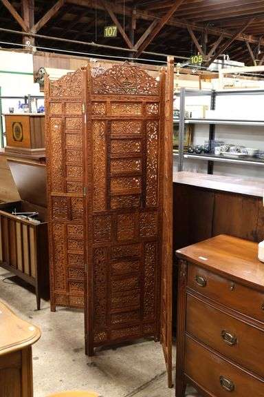 MCM Ethnographic Carved Teak Dressing Screen - Dixon's Auction at Crumpton