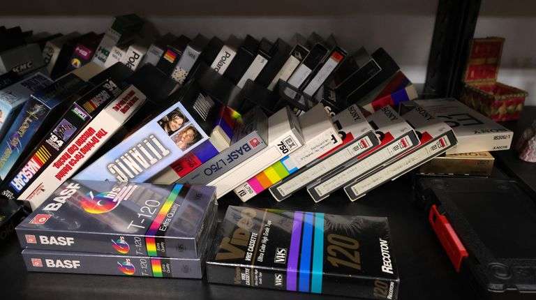 Lot of Vintage VHS Tapes & Movies - Dixon's Auction at Crumpton