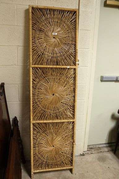 MCM Boho Dressing Screen - Dixon's Auction at Crumpton