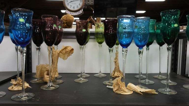 Lot Vintage Balboa Venetian Glass Stemware Goblets - Dixon's Auction at ...