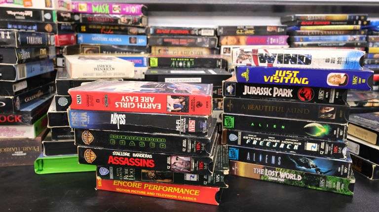 Lot of Vintage VHS Tapes & DVD Movies - Dixon's Auction at Crumpton