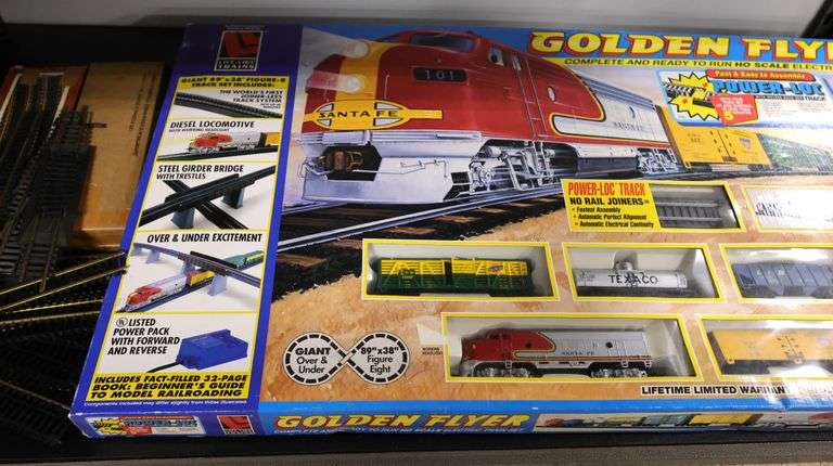 Vintage Model Railroad Golden Flyer Train Set & Supplies - Dixon's ...