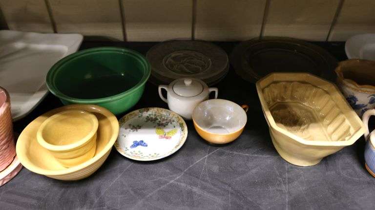 Lot Vintage Ceramic Pottery Planters, Antique Yellow Ware Food Mold ...