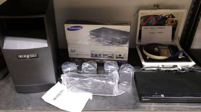 Blue Ray & DVD Player, Hennessey Surround Sound Speakers, Vintage Record Player Etc. - Dixon's ...