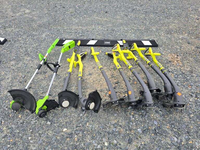 Generous Lot of Battery op String Trimmers, Untested, No Batteries ...