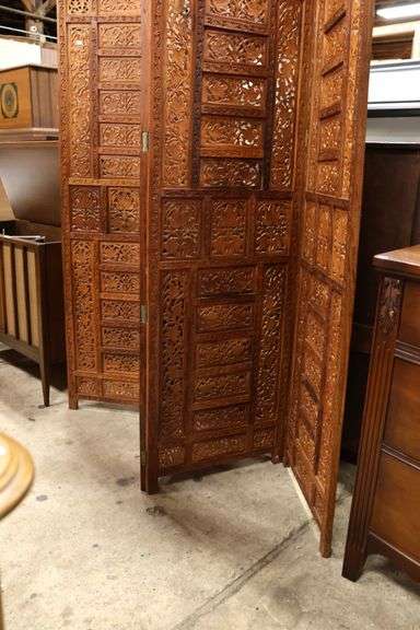 MCM Ethnographic Carved Teak Dressing Screen - Dixon's Auction at Crumpton