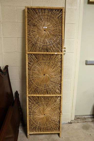 MCM Boho Dressing Screen - Dixon's Auction at Crumpton