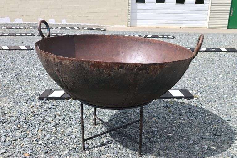 *NO STORAGE* Large Wrought Iron Pot on Stand - Dixon's Auction at Crumpton
