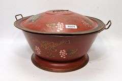 Primitive Toleware Covered Basin - Dixon's Auction at Crumpton
