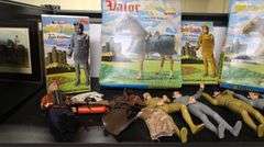 Lot of Vintage Marx Knight Action Figures & Boxes - Dixon's Auction at ...