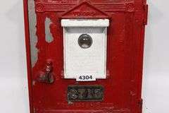 Vintage Gamewell Fire Call Box - Dixon's Auction at Crumpton