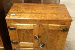 Antique Golden Oak Ice Chest - Dixon's Auction at Crumpton