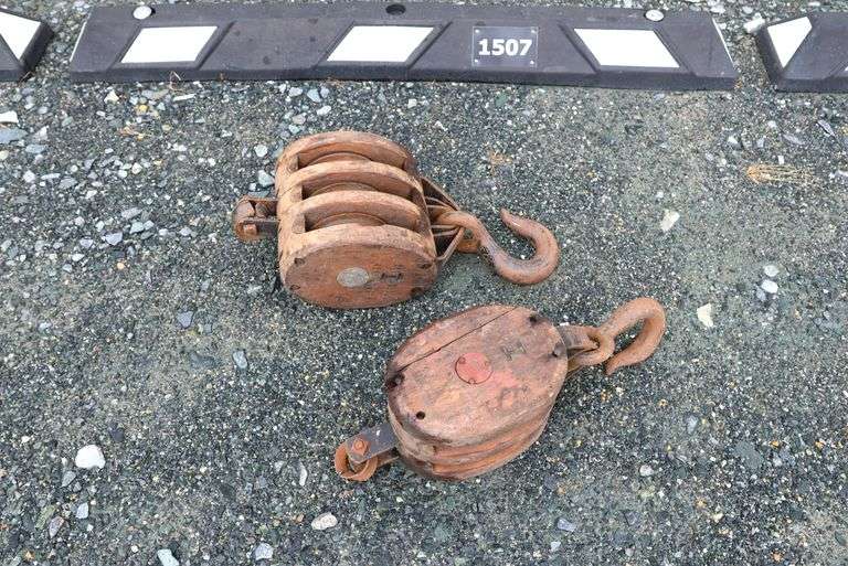 2 Large Block and Tackle - Dixon's Auction at Crumpton