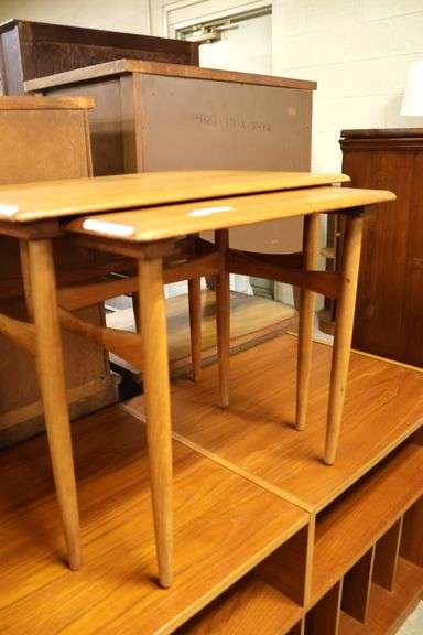 MCM Nesting Tables - Dixon's Auction at Crumpton