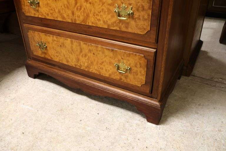 Modern Desk - Dixon's Auction at Crumpton