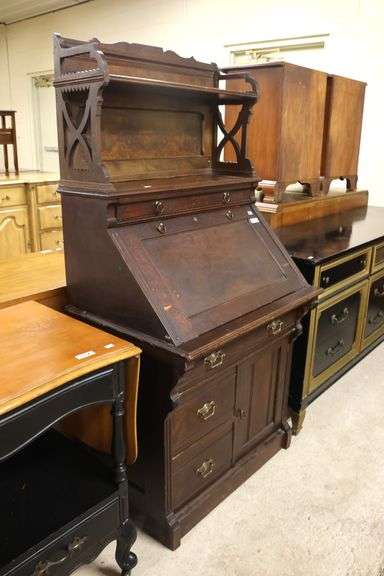Victorian Slant Front Desk - Dixon's Auction at Crumpton