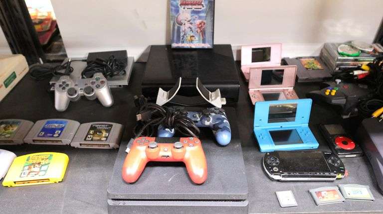 Game System Lot with Consoles, Games & Controllers Nintendo 64 Etc ...