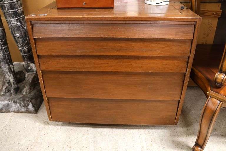 MCM Chest, As-Is - Dixon's Auction at Crumpton