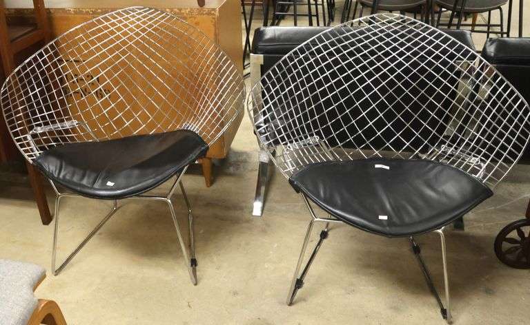 Pair MCM Style Wire Diamond Chairs - Dixon's Auction at Crumpton