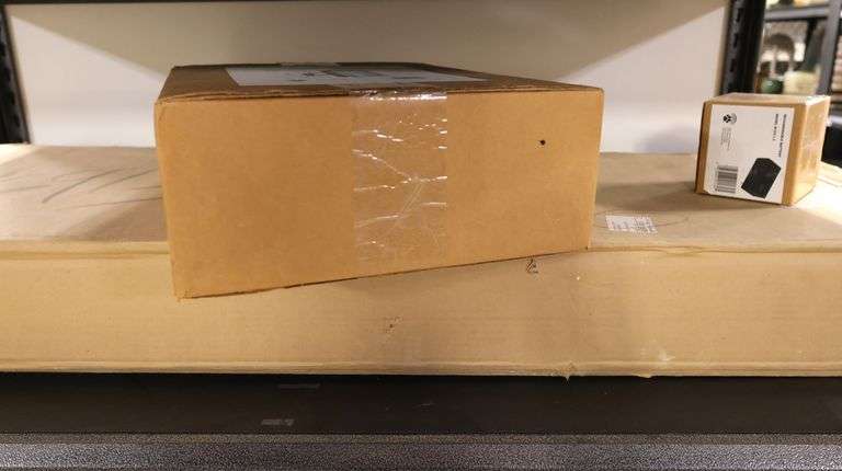 Automatic Pet Door in Original Box with Unopened Supplies - Dixon's ...