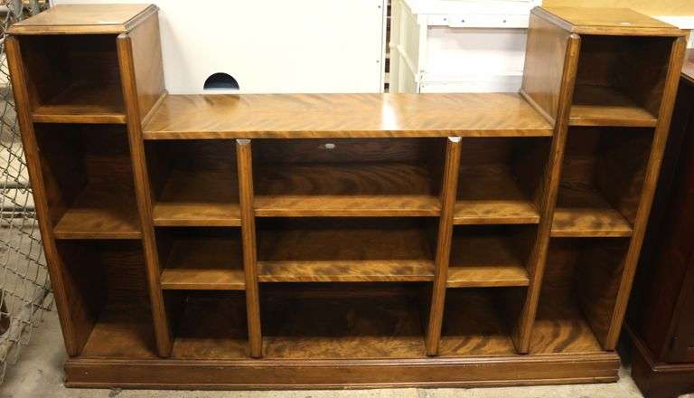 Depression Era Shelf - Dixon's Auction at Crumpton
