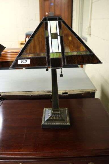 Pair Prairie School Style Leaded Glass Table Lamps - Dixon's Auction at ...