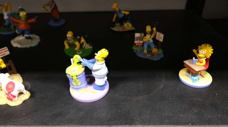 Lot of Simpsons Collector Figurines - Dixon's Auction at Crumpton