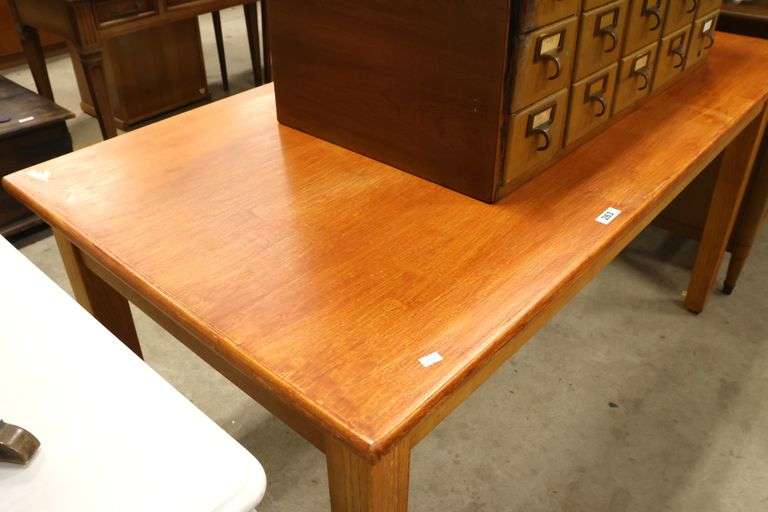 MCM Dining Table - Dixon's Auction at Crumpton