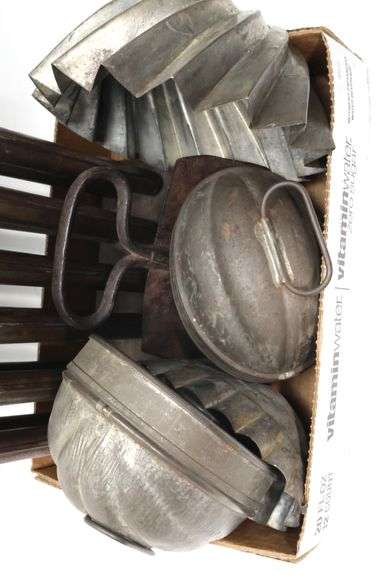 (6) Antique Tin Ware Including Candle Mold, Food Mold, Chopper, Etc ...