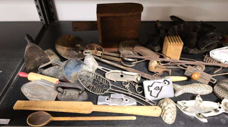 Lot of Vintage / Antique Primitive Kitchen Tools & Utensils - Dixon's ...