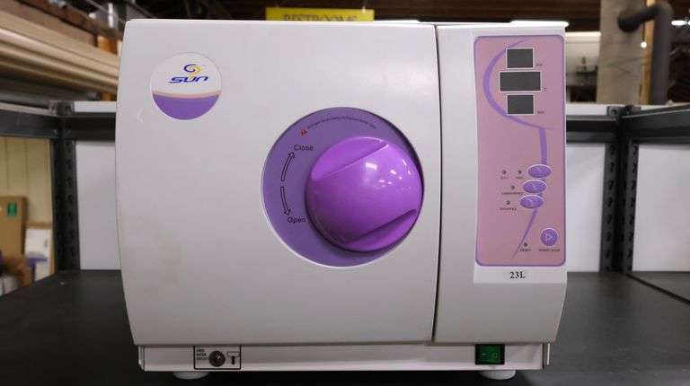 Sun 23 Liter Dental Lab Steam Sterilizer Autoclave - Dixon's Auction at ...