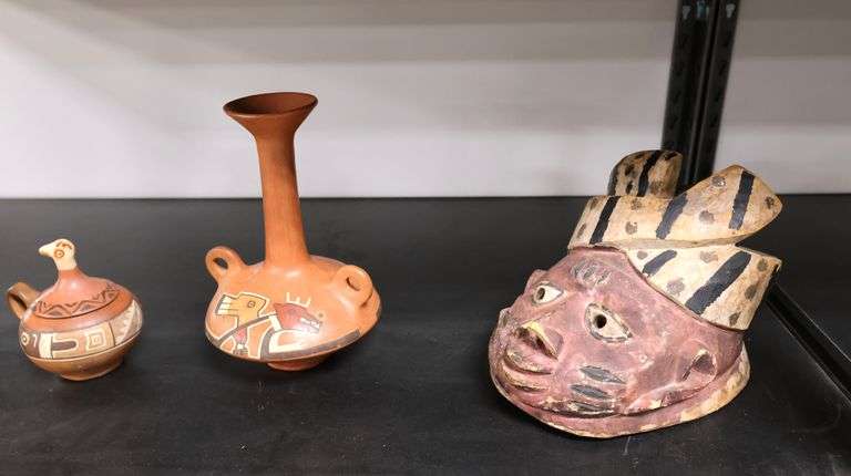Lot of Mexican Pottery Vessels & Mask - Dixon's Auction at Crumpton