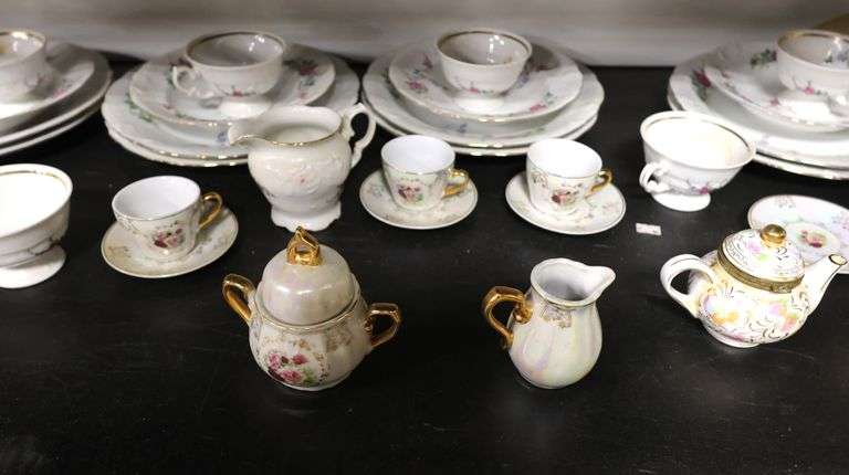 Lot of Vintage Royal Kent China Dishes & Teapots Etc. - Dixon's Auction ...