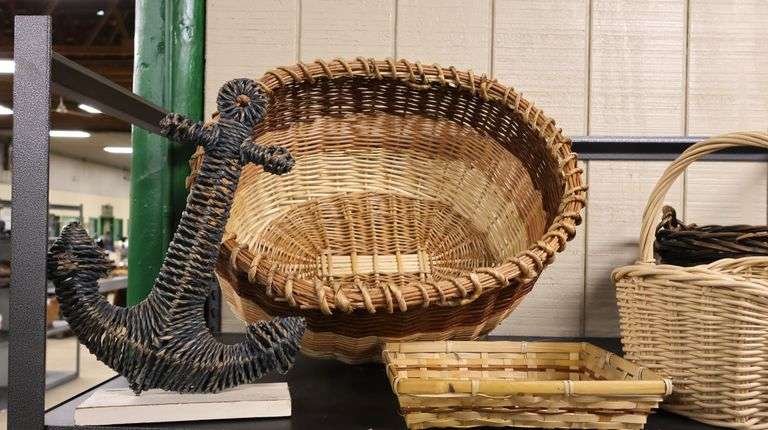 Lot of Woven Baskets, Anchor Decor Etc. - Dixon's Auction at Crumpton